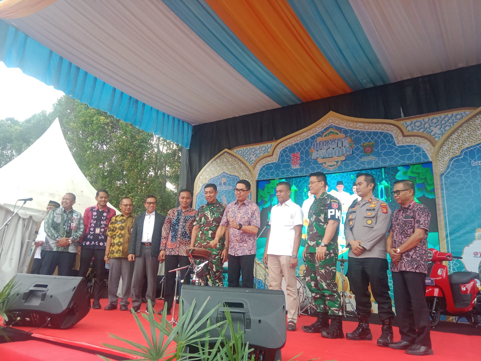 Pasar Ramadan GOR Segiri Resmi Dibuka, Andi Harun: Semoga Menjadi ...